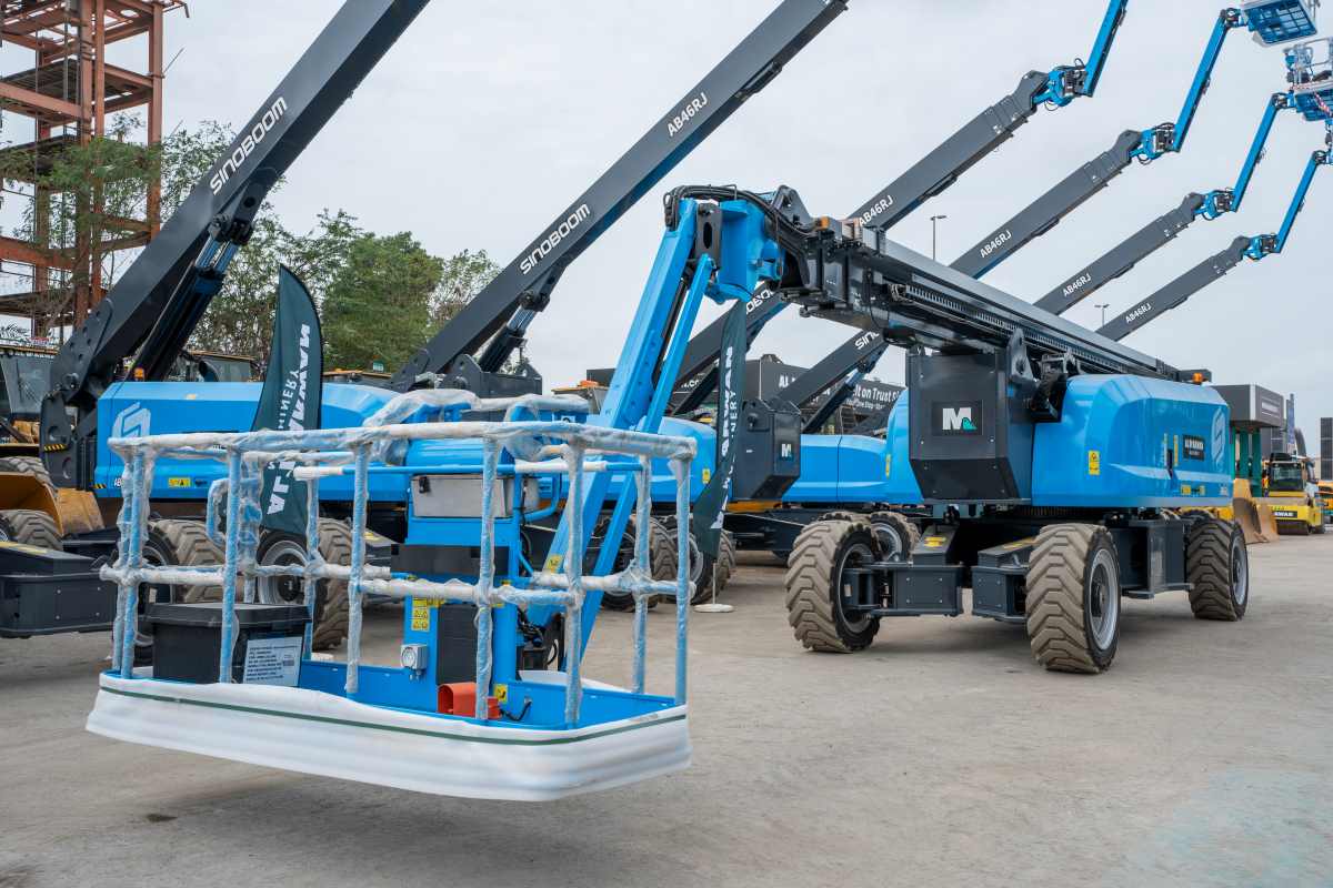 Choosing the Right Boom Lift for sale for Your Project