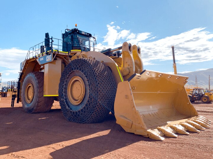Top 5 Largest Wheel Loaders in the World | Almarwan